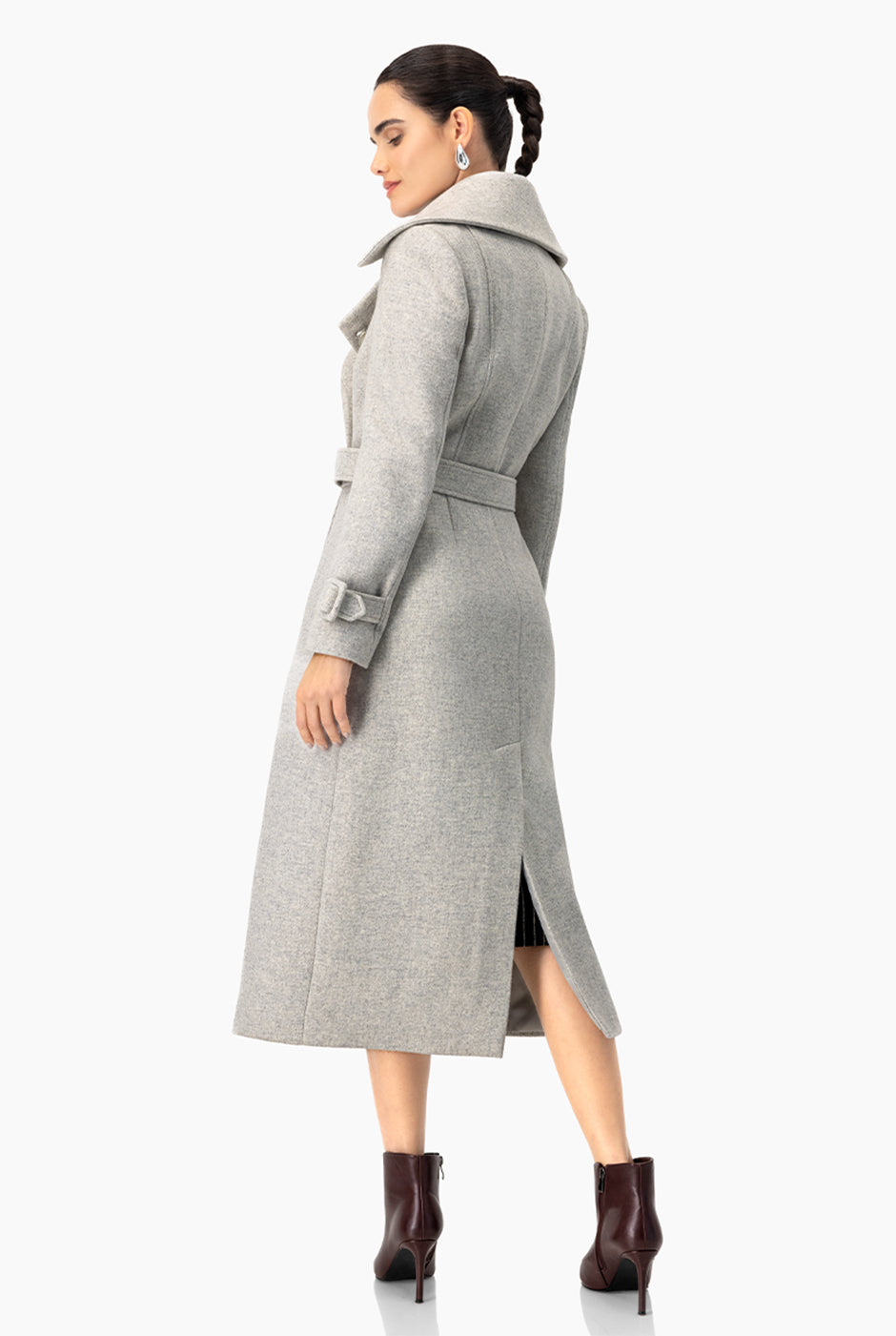 Abrigo Cruzado Gris con Cinturón - Elegancia y Estilo